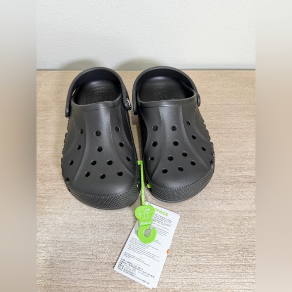 CROCS | Shoes | Nwt New Crocs Shoes Slip On Back Strap Summer Sandal ...